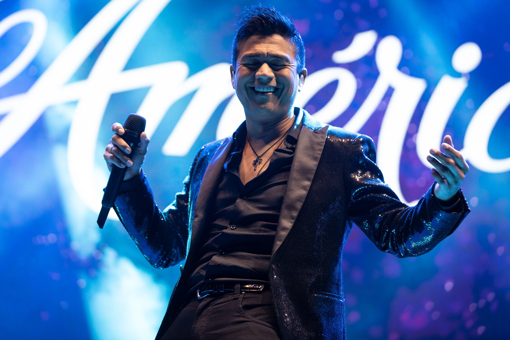 Américo suma nuevo concierto con el publico chileno - Música y Espectáculo