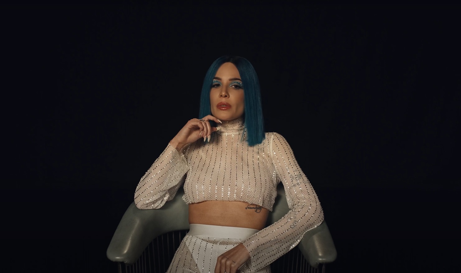Halsey estrena su nuevo "So Good" - Música y Espectáculo