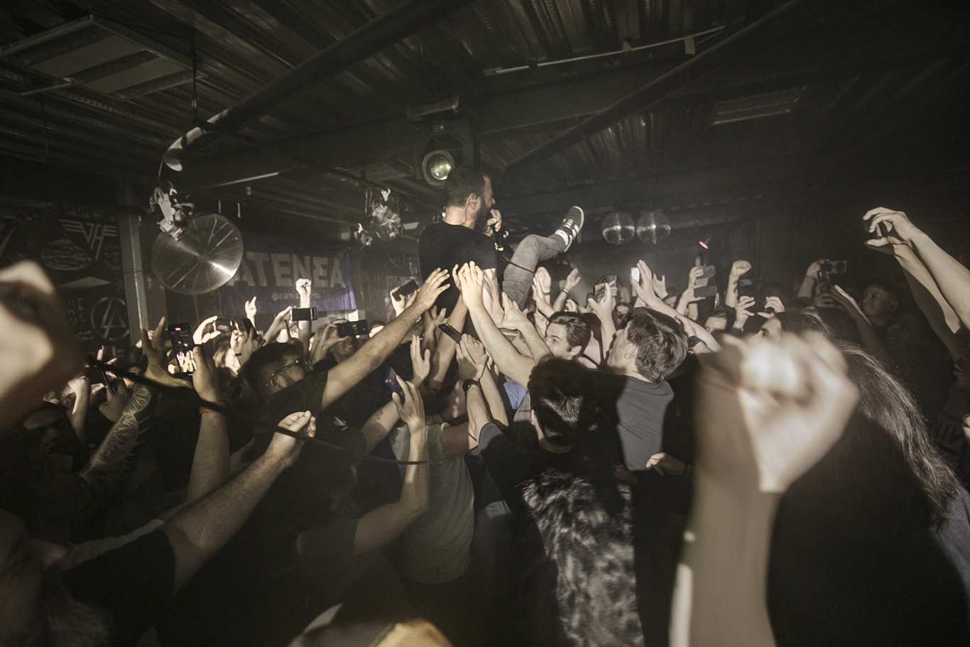 The Ocean en Sala RBX: Potencia y descontrol por montones - Música y ...